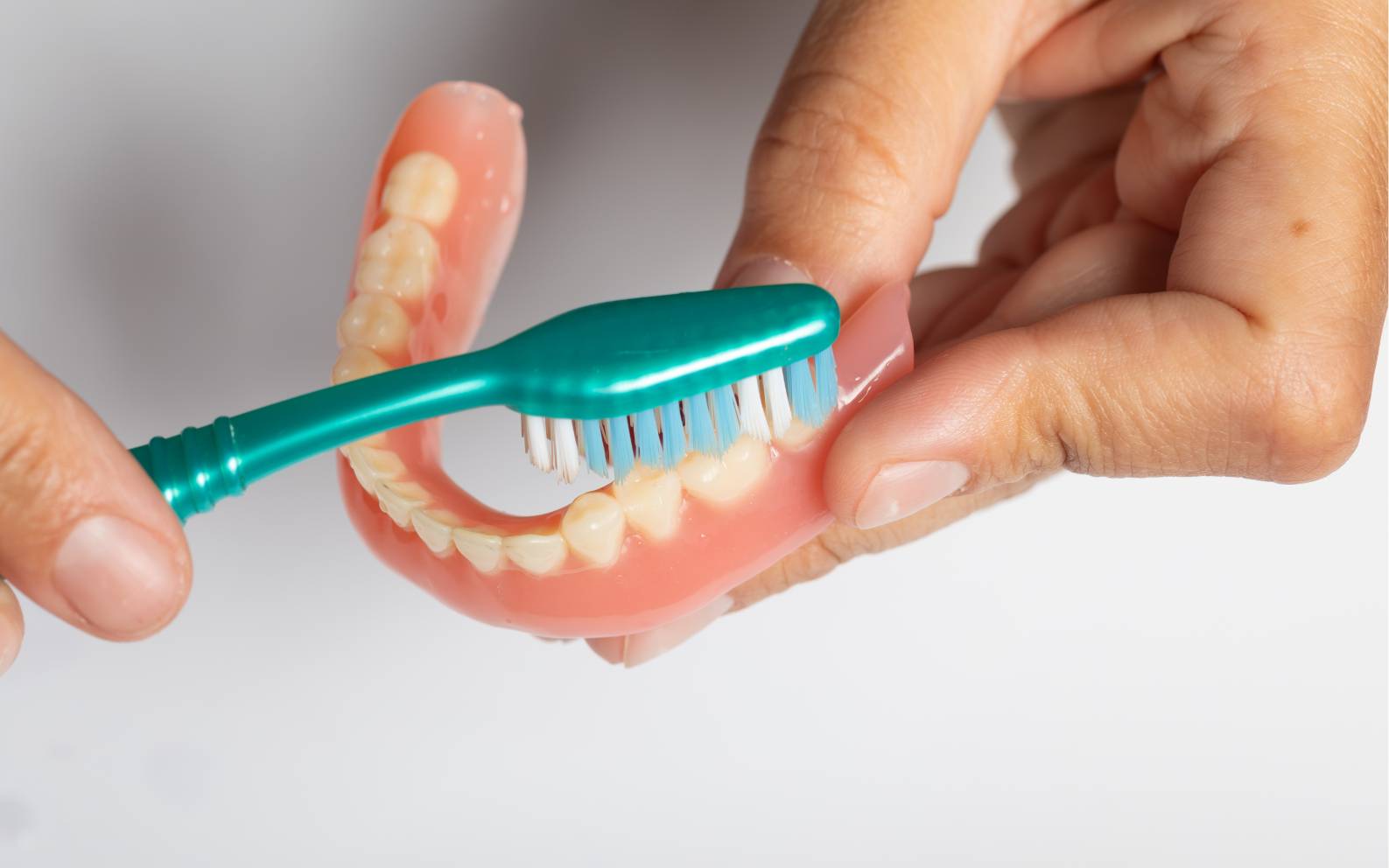 Guidelines for the aftercare of your mouth | Dentatur